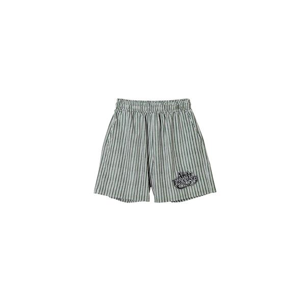 AKTKD SAKT SSGS SSWER   GRAY  150 design：60年代のカウンターカルチャーから続く、自由を求める空気感をデザインしたしたサマーコレクション。爽やかなストライプ柄が特徴のワイドシルエットのショーツ。レトロ...