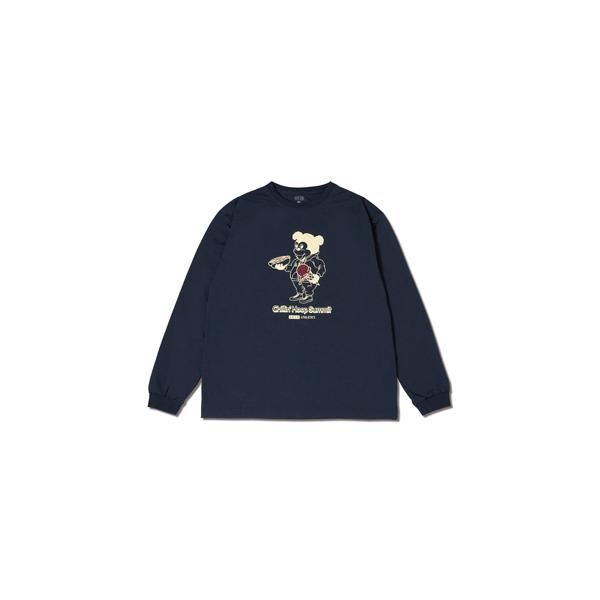 SAKT SSWER   NAVY  design：今回のホリデーシーズンに向けたコレクションは、リラックスした肩肘張らない雰囲気で、バスケットボールのカルチャーやコミュニティの交流を目指す架空のサミット「Chillin’ Hoop Sum...