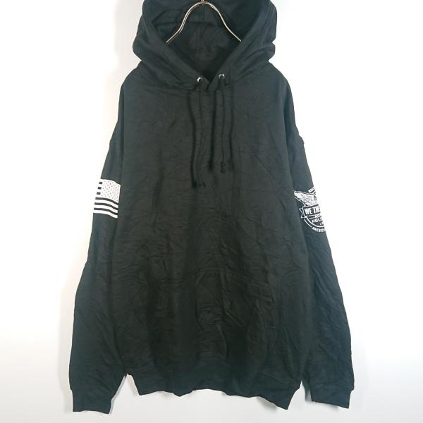 【商品の説明】商品名 : パーカーブランド・メーカー：WE THE PEOPLE HOLSTERSサイズ：L素材：コットン80%ポリエステル20%肩幅58身幅58着丈70袖丈59【商品の状態】使用状況 :古着注意事項 :裏起毛になります。【...