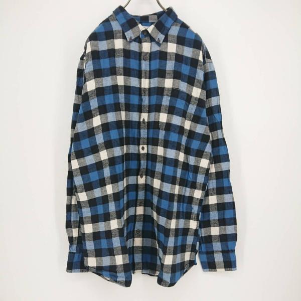 【出品番号】 yns0067【ブランド名】croft&amp;barrow【素材】 コットン【サイズ】 XL【カラー】 青白【ダメージ】 特に無し【採寸】肩幅 49身幅 64着丈 82袖丈 67※裄丈とはシャツの袖の長さを表現する時につかう...