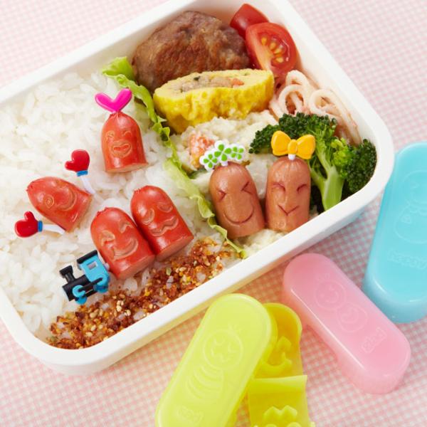 ウインナーをあっという間に可愛くできるセットだよ♪ お弁当を開けた時の笑顔が嬉しい！！！ ！ 内容：ウインナーカッター：3個ピック：6個 原料樹脂：ABS樹脂''キャラ弁,デコ弁,弁当,おべんとう,お弁当,キッズ,園児,子供,ランチ,キャラ...