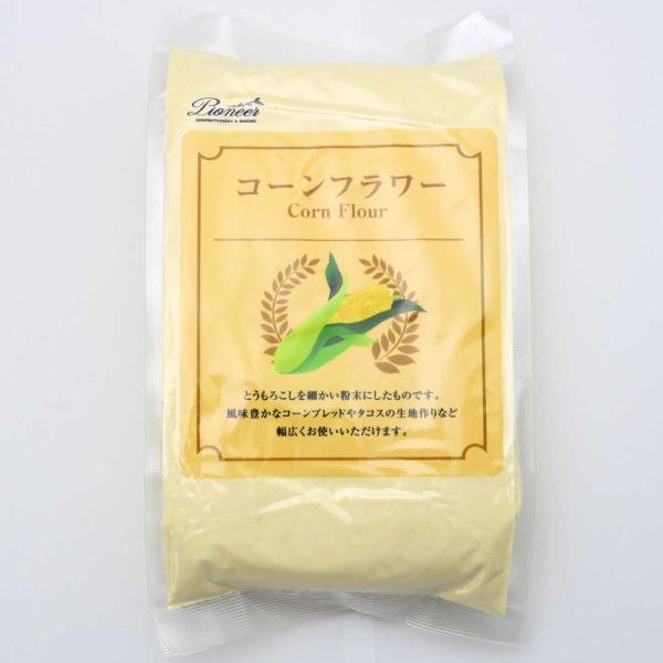 とうもろこしを細かめの粉末にしたものです。風味豊かなコーンブレッドやタコスの生地作りなどにお使い下さい。タコスやコーンブレッド作りにお使いいただけます。コーンフラワーのみ作れば本場のトルティーヤに。強力粉を半分混ぜるとソフトなトルティーヤが...