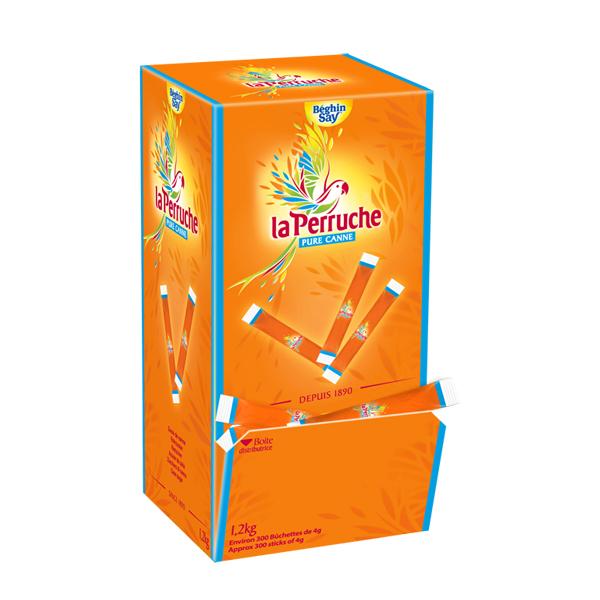 箱が薄いボール紙のため輸入業者からの輸送時に外箱がダメージを受けている場合がございます。ご了承下さいませ。サトウキゾ100%のシュガースティックで、ハチミツやキャラメルの香りがする豊かな風味。ボックスの下部が開くデザインになっており、ボック...