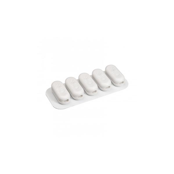 ケーブルをマグネットで固定、簡単に配線ができるケーブルホルダーです。ホルダーを付属のベースや机の脚などに取り付け、ケーブルの落下を防ぐことができます。ベース自体は、両面テープで貼り付けることができ、任意の場所に固定できます。ホルダーは、直径...