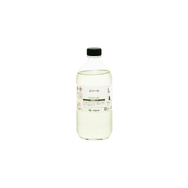 天然ダンマル樹脂を主成分とする加筆用ニスです。乾燥が進み、ツヤがアンバランスになった画面の光沢を調節し、また、「はじき」が生じるようになった画面を活性化させて絵具どうしの固着を強くします。