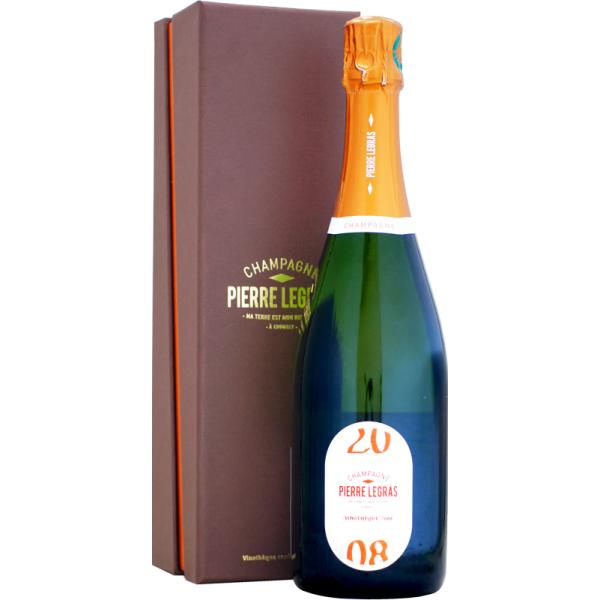 優れた年のバックヴィンテージをVinothequeのブランドで蔵出し。シュイィのブドウのみで造られた超希少キュヴェ！「シャンパンといえば、熟成したブラン・ド・ブランにとどめをさす」と言われますが、瓶内二次発酵後の数年間の瓶熟成、および、デゴ...