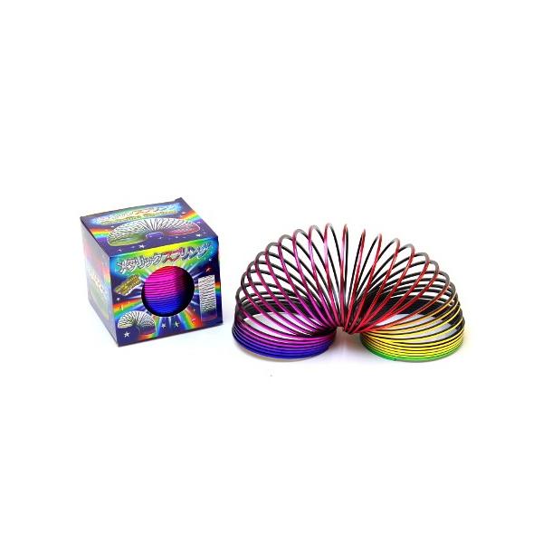 おもちゃのプラスチック製スプリング，つるまぎばね。黒色のプラスチックバネの側面にキラキラした虹色の加工がしてあります。直径約７．５センチ，高さ６．５センチ。材質：ＰＶＣ。対象年齢３歳以上。発売元：トキワ商事。中国製。