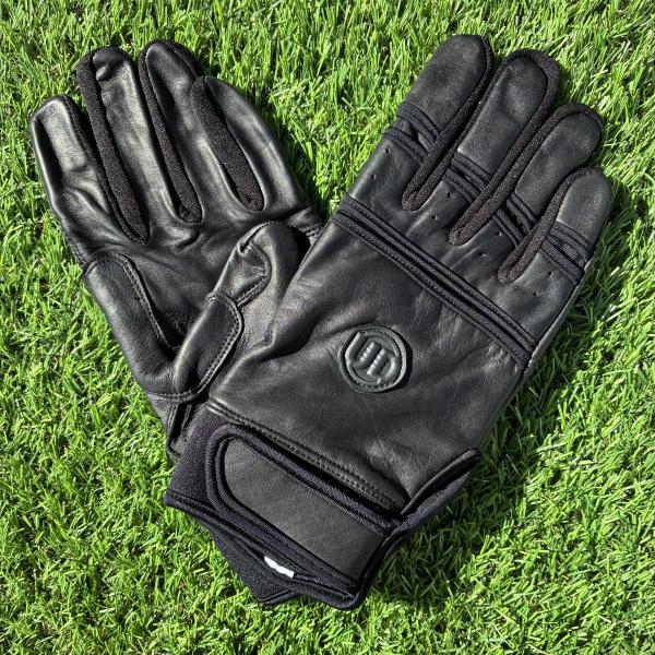 ・素材：本革・サイズ：【S】23〜24cm 【M】24〜25cm 【L】25〜26cm・高校野球対応