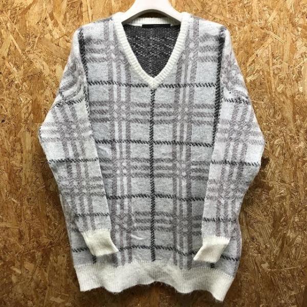 YEVS イーブス サイズ不明 レディース ニット 起毛 セーター チェック柄 Vネック 長袖 ドロップショルダー グレー×オフホワイト×ブラック