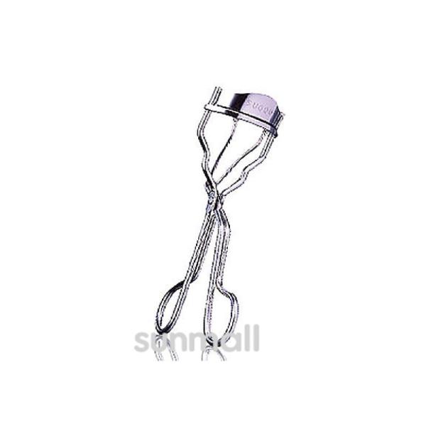 目もとの丸みにピタッと密着するアイラッシュ　カーラー。まつ毛の根元部分に入り込んで、自然なカールを実現します。【使用上の注意】●まぶたをはさんだり、目を傷つけないように鏡でよく確認しながらご使用ください。●ご使用の際、まつ毛を強くはさんだり...