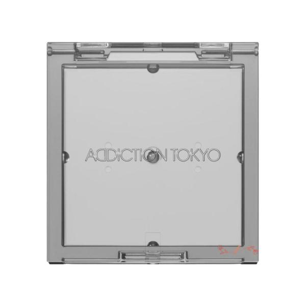 【発売日：2025年08月01日】・ケースはアイシャドウ1色、2色、4色を格納できる3タイプの展開。　スタイルに合わせて何度でも入れ替えてご使用いただけます。・サスティナビリティへの取り組みとして、レフィルタイプで登場。　レフィル容器にはホ...