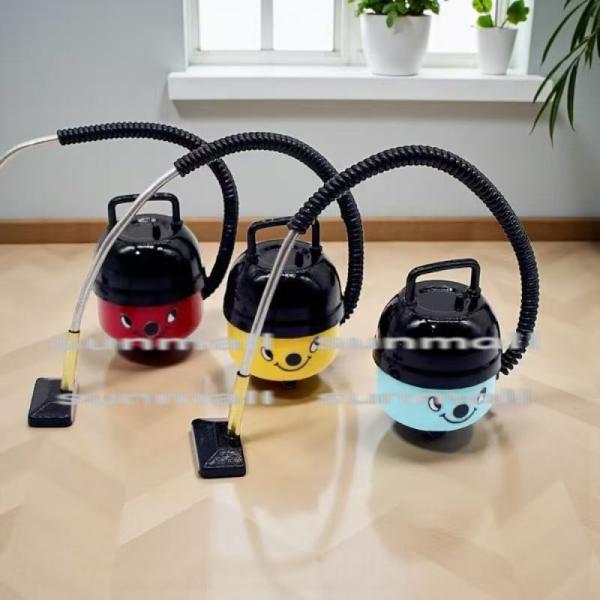 サイズ：本体：高さ 4cm × 幅 2.8cmノズル部分：長さ 7cm × 幅 2cm重量（約）： 33g※注: 本製品には多少の測定誤差がある場合がございますので、実際の商品を基準にしてください。素材／材質: 合金◎レトロで可愛い顔付きデ...