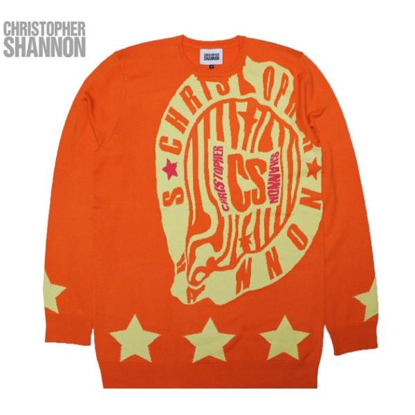ロンドンの服飾名門校 セントマーティンズでファッションを学んだリバプール出身のCHRISTOPHER SHANNON(クリストファー・シャノン)。RICHARD JAMESやKIM JONESのデザインアシスタントを経て、08年A/Wより自...