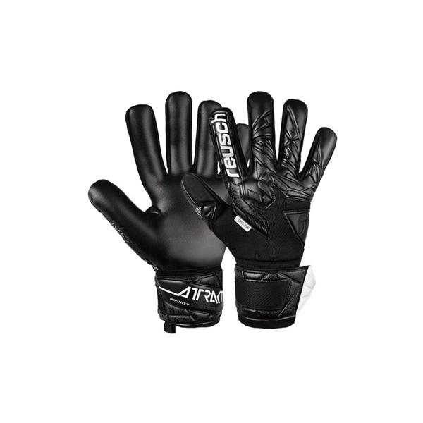 カッティングは指のフィット感に優れたネガティブカットで、パームは耐久性とグリップ力をバランスよく備えたインフィニティパームなので非常に使いやすいモデルです。