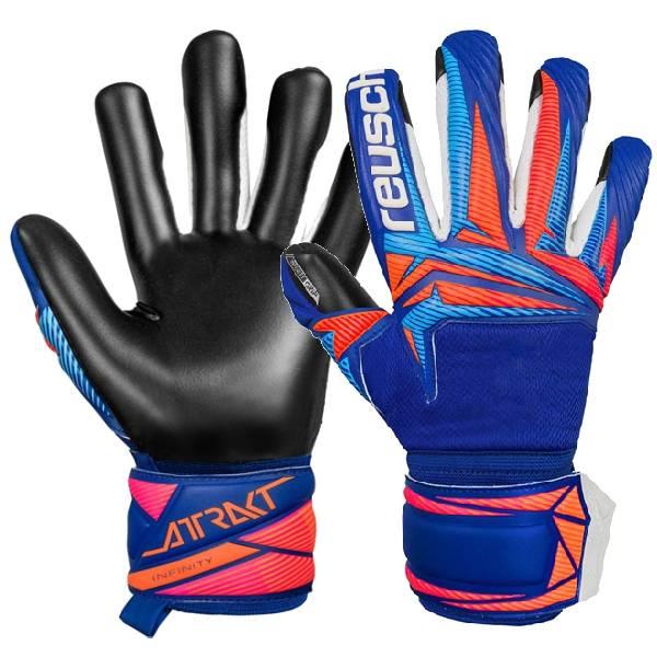 カッティングはフィット感に優れたエボリューションネガティブカット。パームは耐久性とグリップ力を兼ね備えたインフィニティパームを使用。指のフィット感を重視するジュニアプレーヤー向けのグローブです。