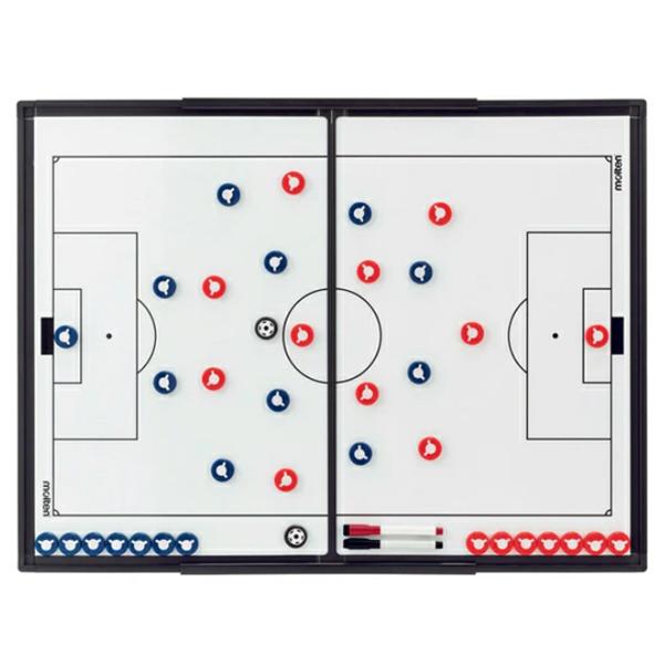 【種別】サッカー用タクティクスボード【メーカー名】モルテン(molten)【サイズ】ボードサイズ：横80×縦60cm（収納時：横60×縦42cm）【特徴】・雨で濡れても盤面が波打たない・2分割できて収納時にはコンパクトに、2つの作戦盤として...