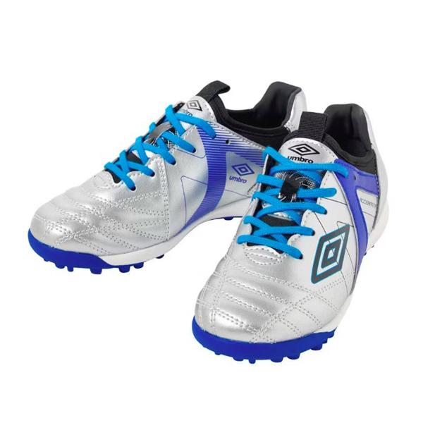 『ACCERATOR』シリーズのスターター/ステップアッププレーヤー向けシューズ。ジャパン企画のワイドラストで屈曲性を考慮したアウトソールを採用。アッパー材全体に耐久性のある合成皮革を採用し、クッション性と反発性を考慮したインジェクションE...