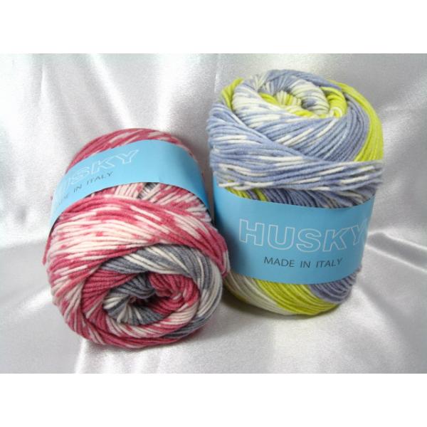 ■商品情報　・仕立（糸長）：１００ｇ ３００ｍ　・主な構成　　：ウール　　５０％　　　　　　　　　アクリル　５０％　・手編み棒針　：６〜８号　・婦人長袖着分：２６０ｇ（３玉）■注意事項　・WEBの性質上、PCの設定や環境で実際の商品とカラー...