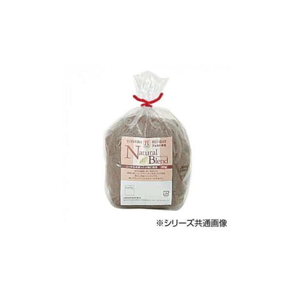 使いやすいナチュラルカラーの羊毛。短めの繊維と粗い風合いは、摩擦の多いバッグやニードルを使った小物など、幅広い用途にぴったりです。