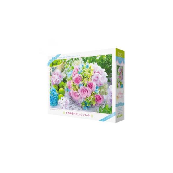 写っている花には花言葉があり、バラは愛、暖かい心、しとやか。ブルースターは信じあう心、幸福な愛。アジサイは家族団欒。心弾むピンク、グリーン、ブルーの花々がお部屋を華やかに彩ります。