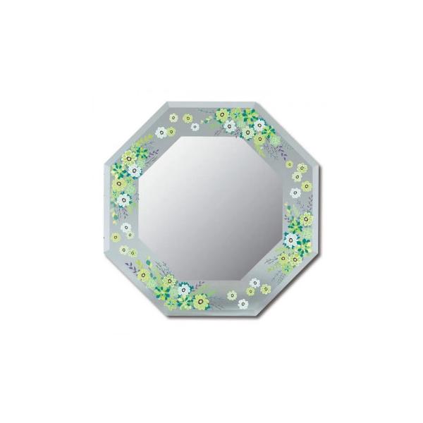 透明感ある水彩画の花や風に揺れる野花を、透明ガラスにアレンジ。繊細な色使いが優しく空間を飾ります。