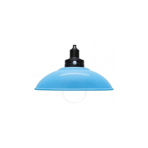 簡単に設置できるセンサーライトです。人を探知して自動で点灯します。押しピンや付属の紐で簡単に取り付け可能です。