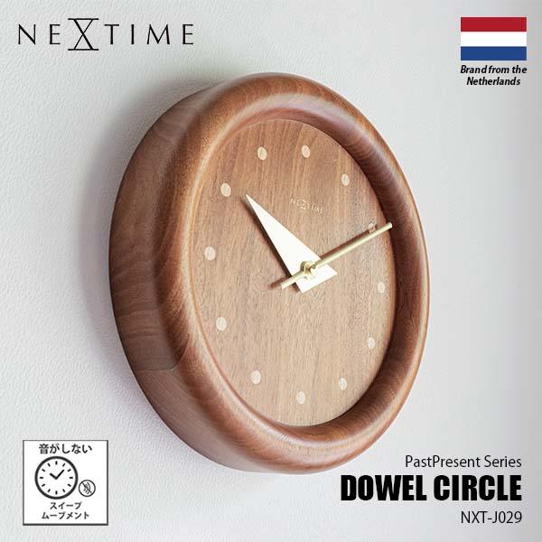 自然の美しさとモダンなデザインが融合した「DOWEL CIRCLE」は、シンプルながらも存在感のある ラウンドウッドデザインの時計です。木の質感を最大限に活かした滑らかな曲線と、木のダボで作られたドットインデックスが特徴。厚みのあるボディは...