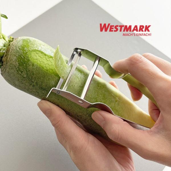 ドイツのキッチンツールメーカーWESTMARK社が製造する、高品質でデザイン性に優れたシリーズ「Monopole Edition」のステンレスピーラーです。人間工学に基づきデザインされ機能性を追求したU型ピーラー。くぼみに指をかけ、軽い力で...
