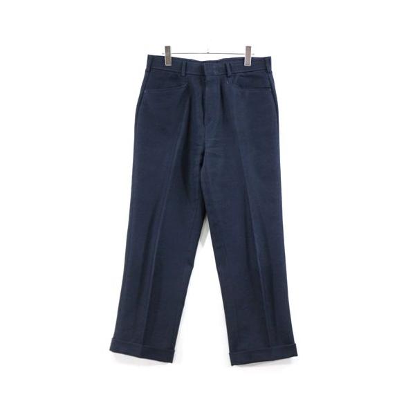 サイズ：表記33-ウエスト82cm、股上30cm、股下69cm、わたり幅32cm、裾幅22cmカラー：ネイビーコンディション：Bランク-毛羽立ち素材：ポリエステル100%コメント：LEVI'S リーバイス ACTION SLACKS Sta...