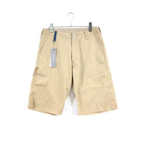 サイズ：表記1-ウエスト79cm、股上27cm、股下29.5cm、わたり幅34cm、裾幅26cmカラー：ベージュコンディション：Sランク素材：ポリエステル65% コットン35%コメント：uniformexperiment ユニフォームエクス...