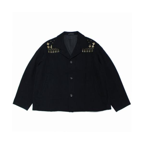 サイズ：表記M-肩幅55cm、身幅67cm、着丈72cm、袖丈61.5cmカラー：ブラックコンディション：Bランク-袖口擦れ素材：毛90％ ナイロン10％ 裏地-キュプラ100％コメント：YohjiyamamotoPOURHOMME ヨウジ...