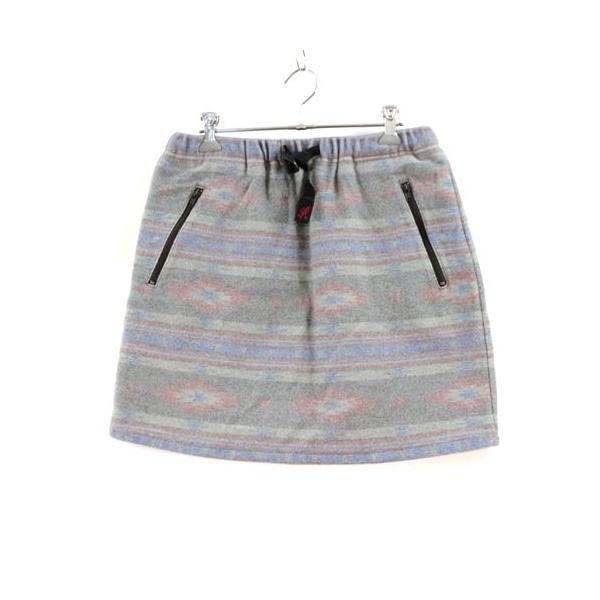 サイズ：表記M-ウエスト72cm、丈44cmカラー：グレー系コンディション：Bランク素材：ウール60％ ポリエステル20％ レーヨン20％ 裏地-ポリエステル100％コメント：GRAMICCI グラミチ ネイティブ柄 スカート GLSL-1...