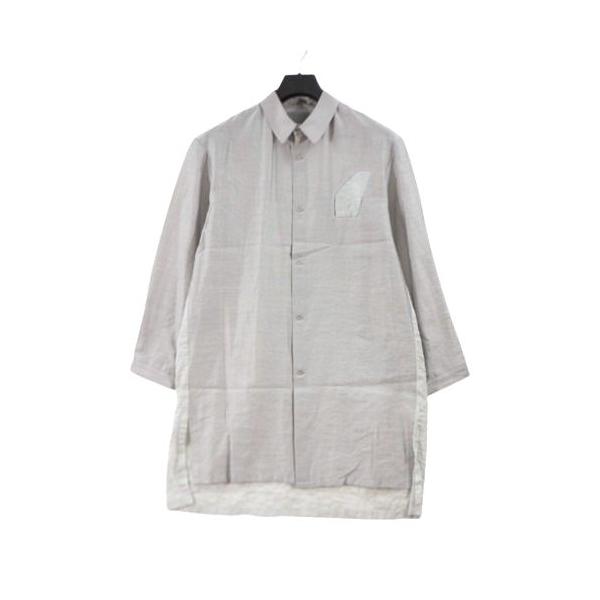サイズ：表記なし-肩幅49cm、身幅54cm、着丈90cm、袖丈54cmカラー：グレーコンディション：Bランク-襟汚れ素材：前身頃-レーヨン70% ナイロン17% 麻13% 後ろ身頃-綿80% テンセル19% ポリウレタン1%コメント：ri...