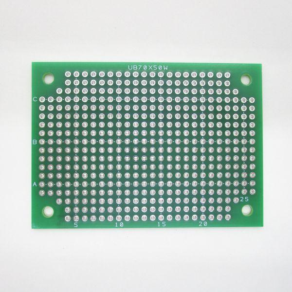 両面　7cm×5cm　2.54mmピッチ鉛フリー　ユニバーサル基板■主な仕様・ランドピッチ：2.54mm×2.54mm・ランド穴径　：Φ1.0mm・基板材質　　：ガラスエポキシ FR-4・表面処理　　：鉛フリー半田・レジスト色　：緑・基板寸...