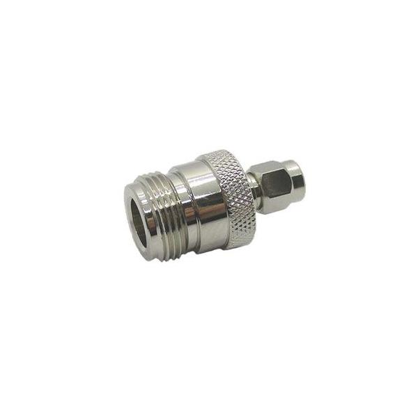 ・SMA型オス-N型メスの変換コネクタです。・インピーダンスは50Ωです。・サイズ：Φ16 × L32 (mm)・重量　：24g