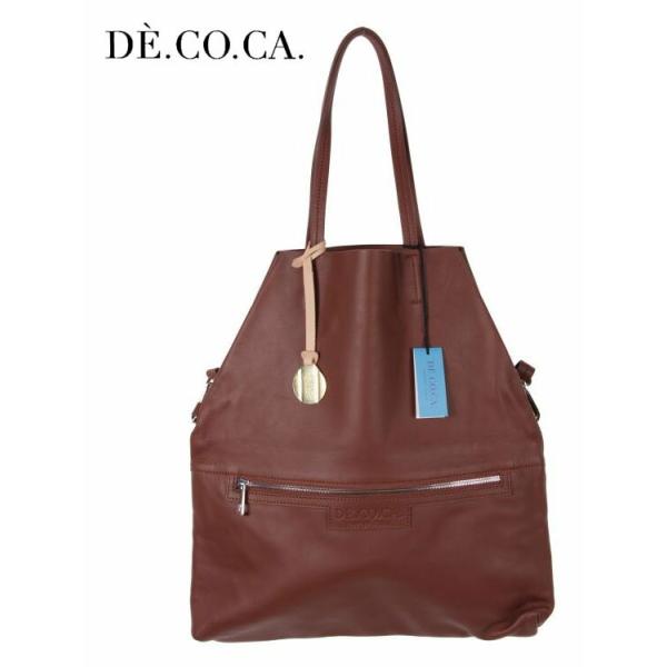 人気ファッション誌「LEON」に掲載の注目ブランド、DE.CO.CA(デーコカ）の3WAYトートバッグです。柔らかい上質なラムレザーを贅沢に使用し、シンプルで上品にデザインされています。熟練の職人が薄く漉いたレザーなので非常に軽量なバッグと...