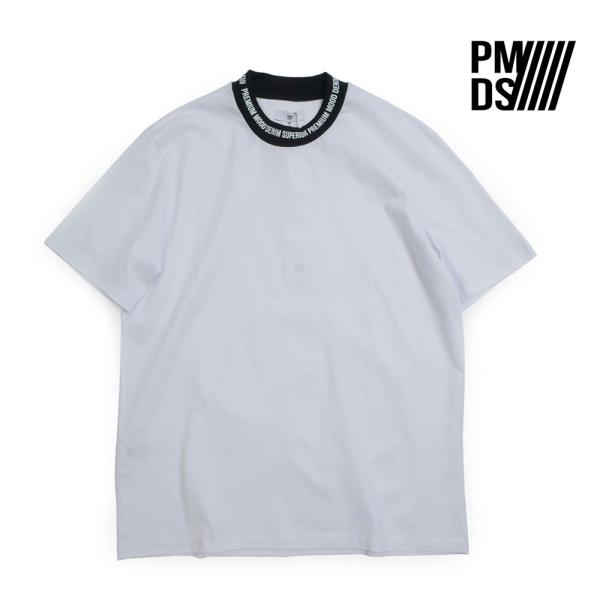 モデル：diorikサイズ：M L XL XXLカラー：white 0010 ホワイト生産国：イタリアPMDS（ピーエムディーエス）の半袖カットソーです。洗練されたデザインと高品質な素材を使用したアイテム。ネックラインのロゴが、シンプルなが...
