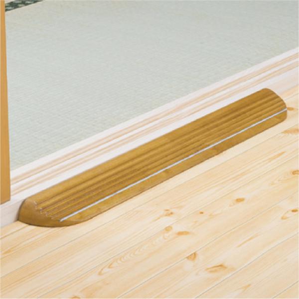 ●エコマーク認定商品。認定番号　第06115005号●グリーン購入法適合商品●取り付け簡単！両面テープ付●両端部を丸くして「つまづき防止・安全仕上げ」にしました。●室内にマッチする天然木●ゆるやか勾配●すべり止め溝加工●介護保険住宅改修対象...