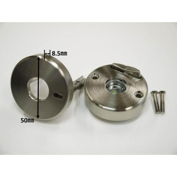 ＜サイズ＞外径φ50mm、ビスピッチ38mm＜色＞サテンシルバー(メッキ)ベリティスシリーズ 標準ハンドル※表示錠:簡易ロックで施錠時に赤色を表示します。対象本体品番MJE1HA14SS※対象本体品番を必ず確認の上、ご注文をお願い致します。
