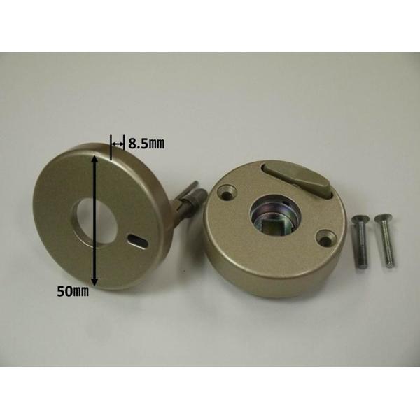 ＜サイズ＞外径Φ50mm ビスピッチ38mm＜色＞パールシルバーリビエシリーズ 標準ハンドル※表示錠:簡易ロックで施錠時に赤色を表示します。対象本体品番MJS5K1P※対象本体品番を必ず確認の上、ご注文をお願い致します。