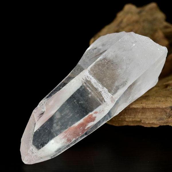 【石の名前】ブラジル・ミナスジェライス州セラ・デ・カブラル(カブラル山脈)ホアキン(ジョアキン)フェリーシオ産レムリアンシードクリスタル【サイズ等】重さ：約107.3g幅：約37.6mm高さ：約90mm【天然石の意味】インスピレーションを高...