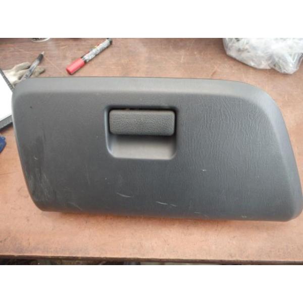 **** 商品説明を必ずご確認ください ****部品管理番号：000021177870210部品名：グローブBOX部品区分：リサイクル品管理品番：211778車名：キャリィ車両タイプ名：ケイトラック通称型式：DA62TKKUF-Z4認定型式...