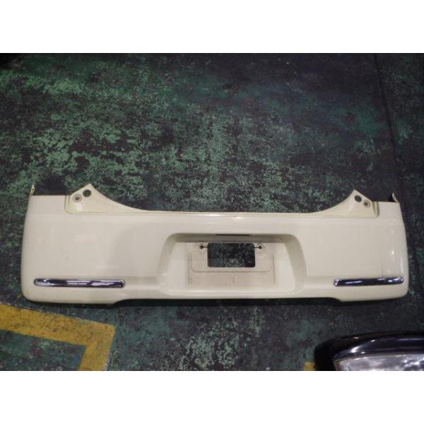 **** 商品説明を必ずご確認ください ****部品管理番号：000022726815100メーカー純正品番：52159-B2660-E0部品名：RバンパーASSY部品区分：リサイクル品管理品番：227268車名：ミラココア車両タイプ名：5...