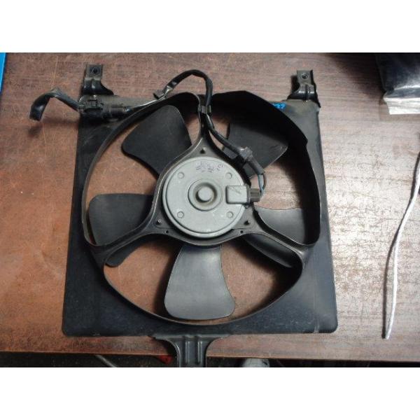 **** 商品説明を必ずご確認ください ****部品管理番号：001538578467650メーカー純正品番：1A12-15-150部品名：電動ファン部品区分：リサイクル品管理品番：168086部品カラー：パール車名：キャロル車両タイプ名：...