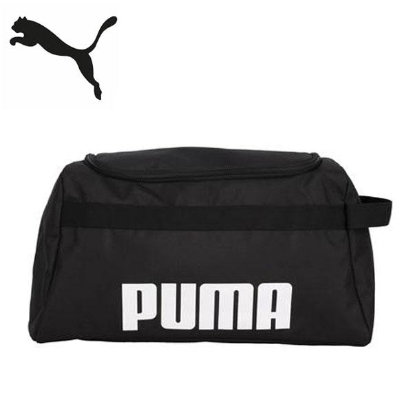 ジッパーメインコンパートメントと便利なウェビングハンドルを備えた、スタイリッシュでコンパクトなシューズバッグ。ジムの行き帰りやあらゆるシーンでお使いいただける使い勝手抜群のアイテムです。カラー01：PUMA BLACKマチ15.00CM、高...