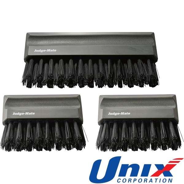 ■商品説明一段上の質感をまとうグレーハンドルが登場!スラントカットが威力を発揮?毛足マイルドとハードの2Wayでブラッシングを使い分け!毛足の強度で差が出る球審用ブラシ ハイパー!と塁審用ブラシ ハイパー!のチーム3点セット■素材PP■カラ...