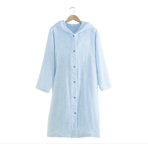 吸汗速乾に優れたマイクロファイバー糸を用いた、旭化成「テクノファイン」を使用。吸った汗を肌面に戻さず、バスローブ内を気持ちよくドライに保ちます。どうしても慌ただしいベビーやお子様とのバスタイムもこれ1枚でかなりの時短になるうれしいフード付バ...