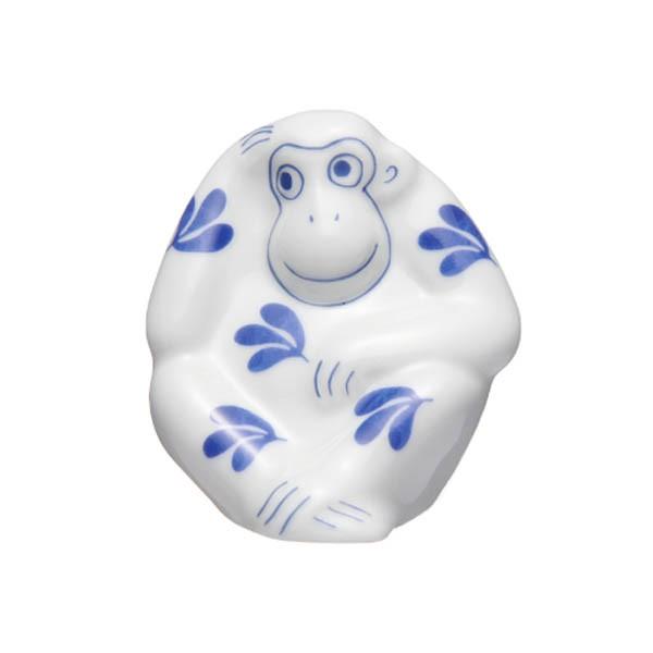 リサ・ラーソンのおさるの置物です。「おもう」とは「物事に対して、ある感情や意識をもつこと」です。「おもう」という1つの言葉は、「思う・想う・念う・憶う・懐う」であり、それらは人間のあらゆる感情や意識を表現します。誰かに恋することも、何かを願...