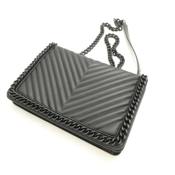 [ブランド]   ALDO アルド [アイテム]  クロスボディバッグ [コレクション]Greenwald [個数]1点 [男女]  レディース [色]   ブラック ※上記カラーは色の系統を記載。メーカー公式カラーや弊社主観で判断した色合...