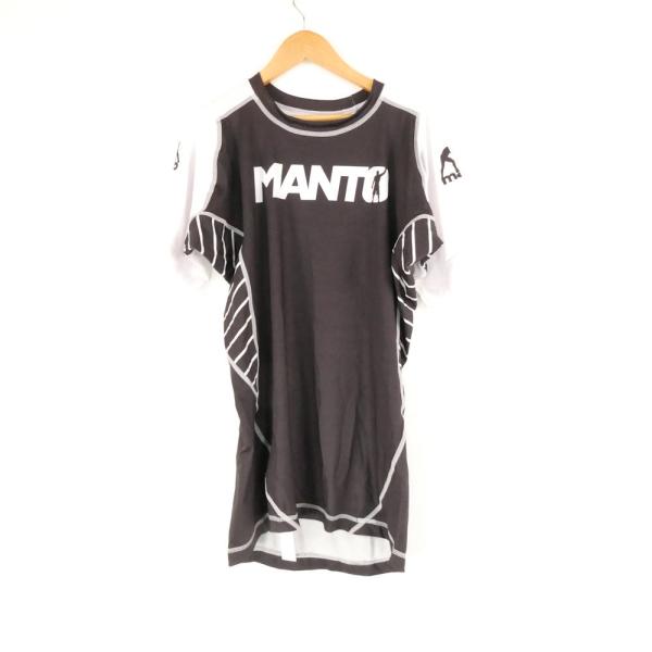 [ブランド]   MANTO マント [アイテム]  Tシャツ [コレクション] [個数]1点 [男女]  メンズ [色]   ブラック ※上記カラーは色の系統を記載。メーカー公式カラーや弊社主観で判断した色合いがある場合は下記の素材・その...